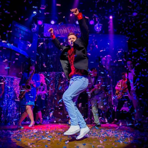 Footloose the Musical: 3 star review by Jules Sanderson